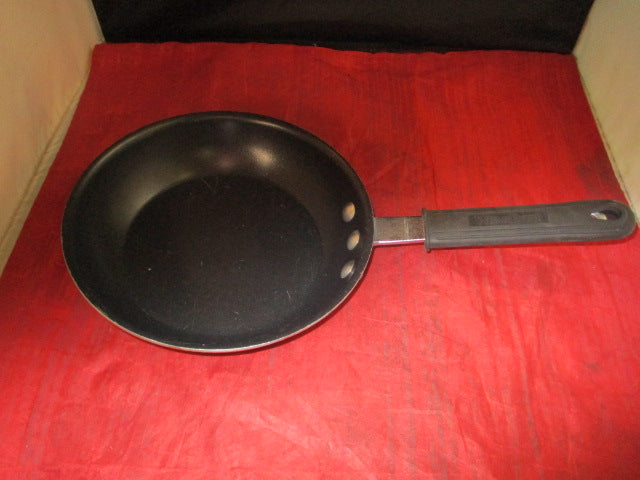 Used Wearever Cooking Pan - 8" – cssportinggoods
